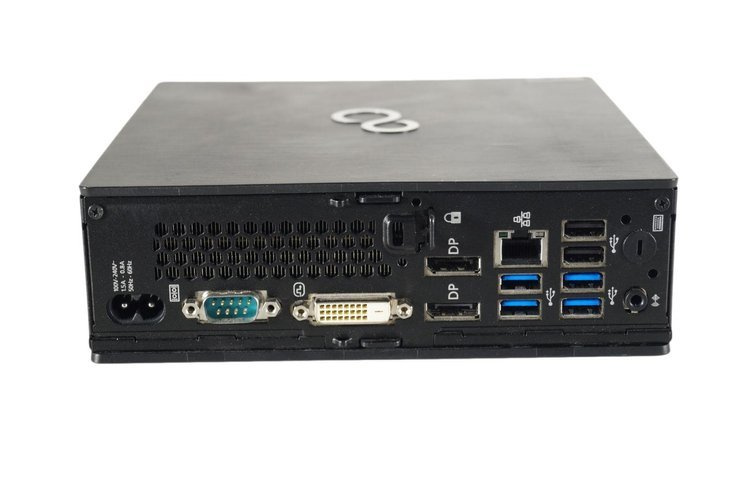 Fujitsu Esprimo Q956 i7-6700T 4x2.8GHz 16GB 480GB SSD DVD Windows 10 ...